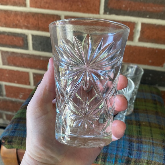 Dining | Vintage Set Of 4 Vintage Anchor Hocking Starburst Juice ...